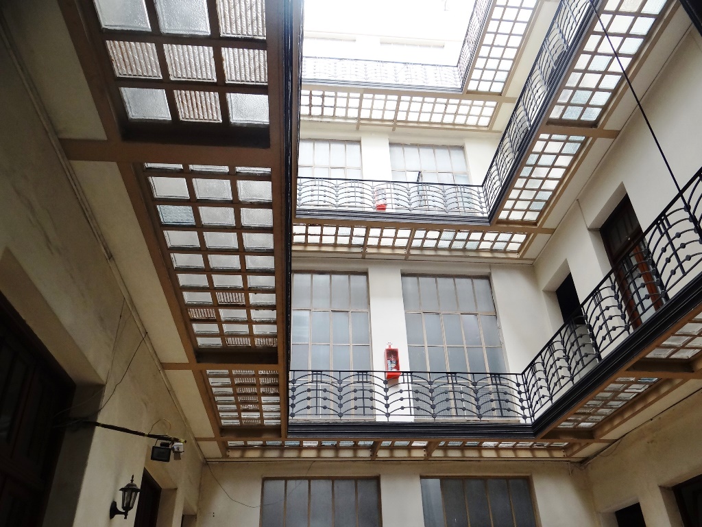 EL EDIFICIO DE CHACABUCO 78, UNA DE LAS OBRAS MAESTRAS DE JULIÁN GARCÍA NÚÑEZ (por Pablo R ...