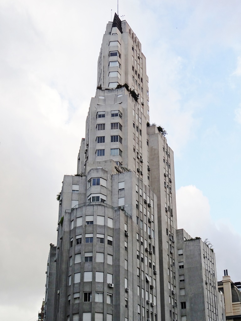 EL EDIFICIO KAVANAGH, EL GRAN DIAMANTE PORTEÑO (por Pablo R. Bedrossian) – Pablo Bedrossian