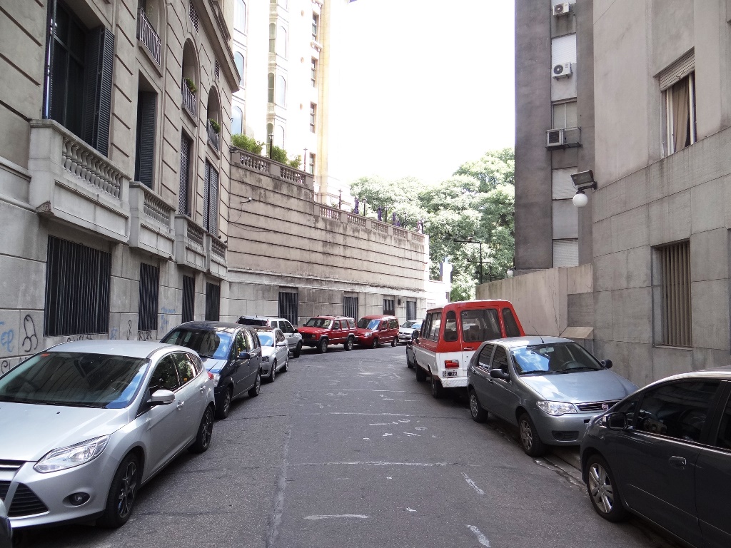 EL PASAJE CORINA KAVANAGH Y SUS HISTORIAS – Pablo Bedrossian